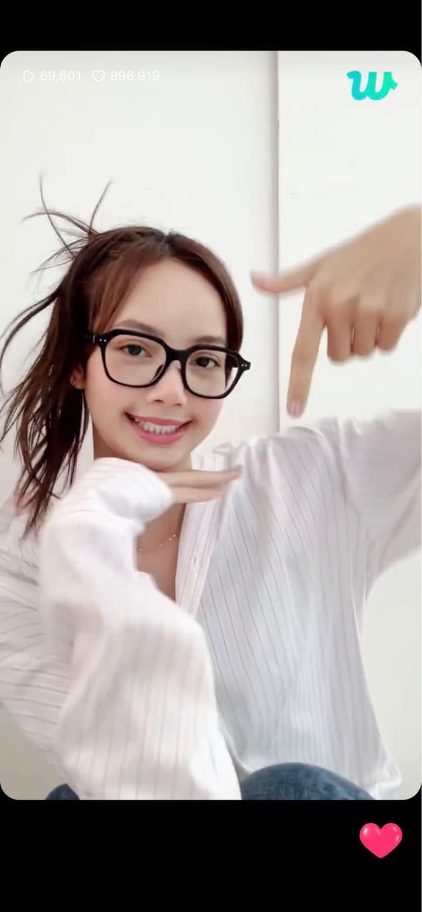 #分享 Wevers LISA live - BLACKPINK板 | Dcard