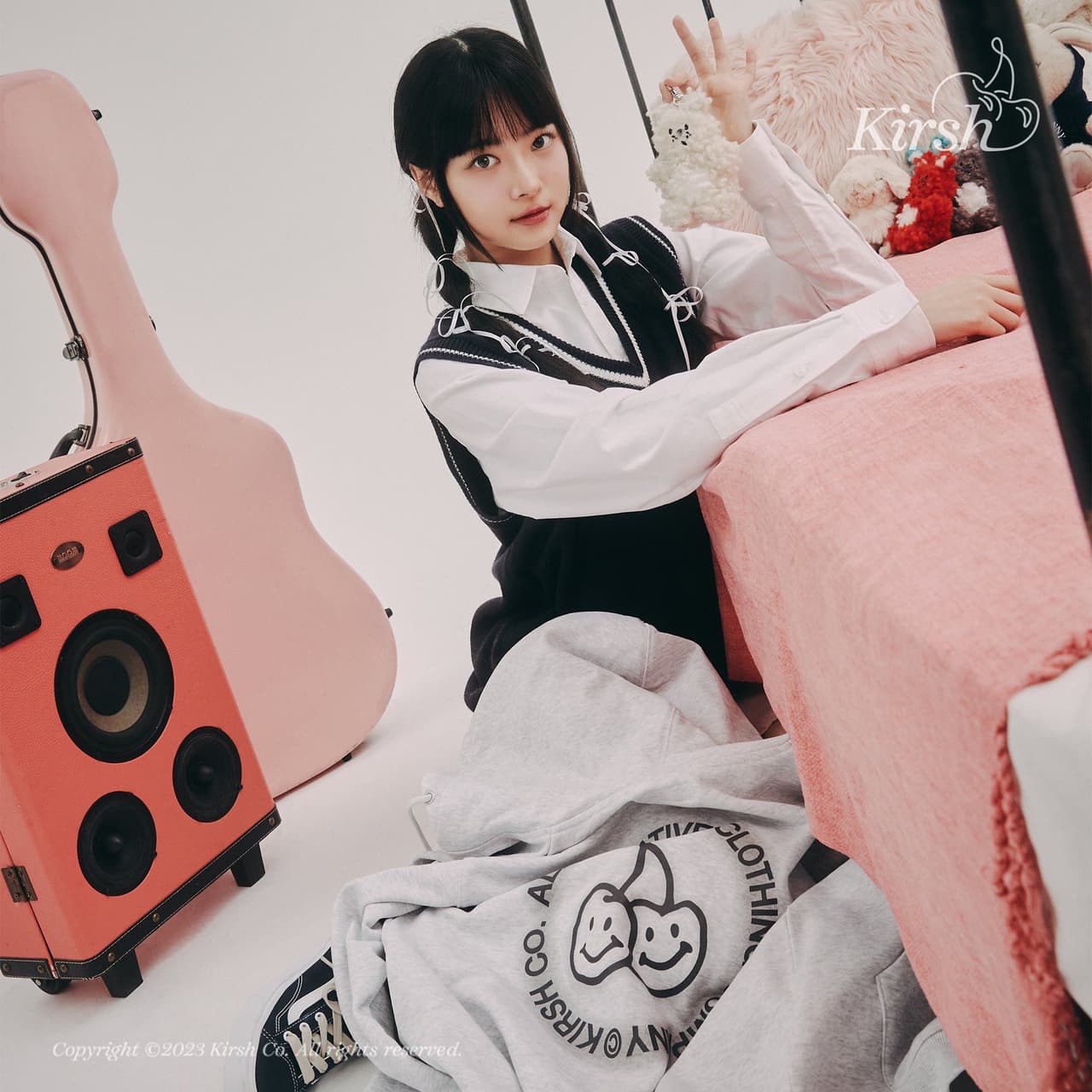 #情報 LE SSERAFIM 恩採，成為服飾品牌 Kirsh 代言人🍒 - LE SSERAFIM板 | Dcard