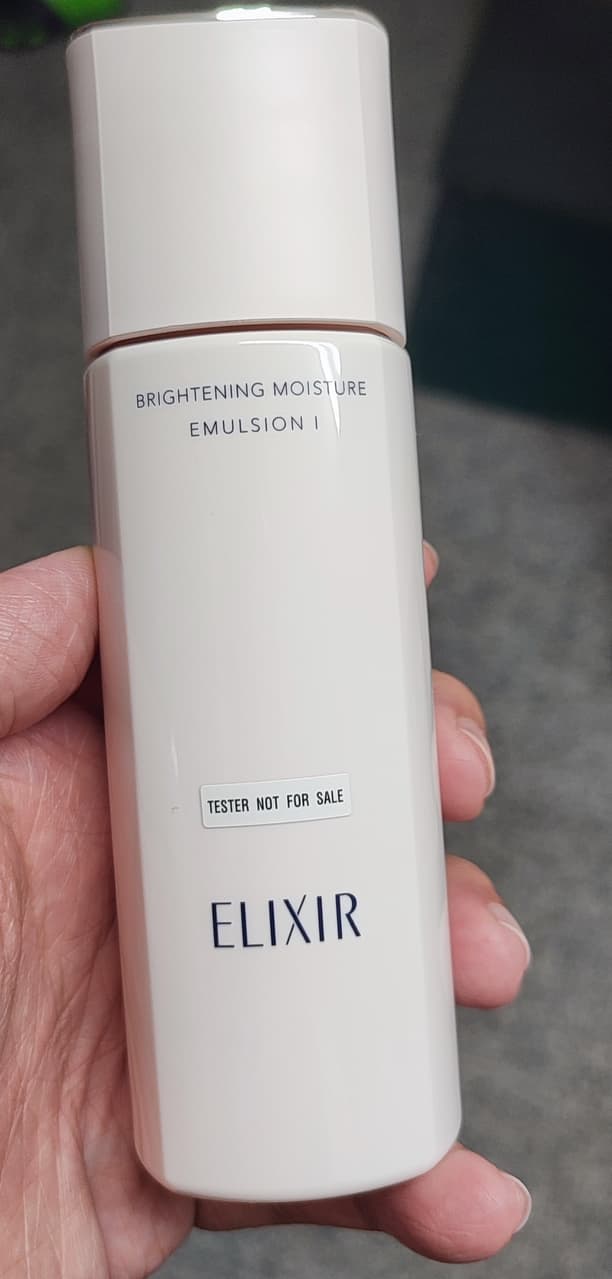 #分享 Elixir 怡麗絲爾膠原巔峰組 趕快手刀坐直昇機衝去買 - 美妝板 | Dcard