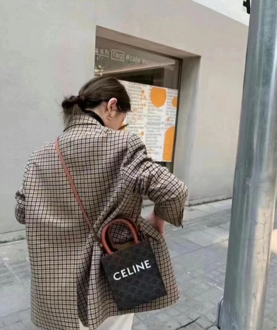 #我要賣 CELINE minitote - 二手交易板 | Dcard