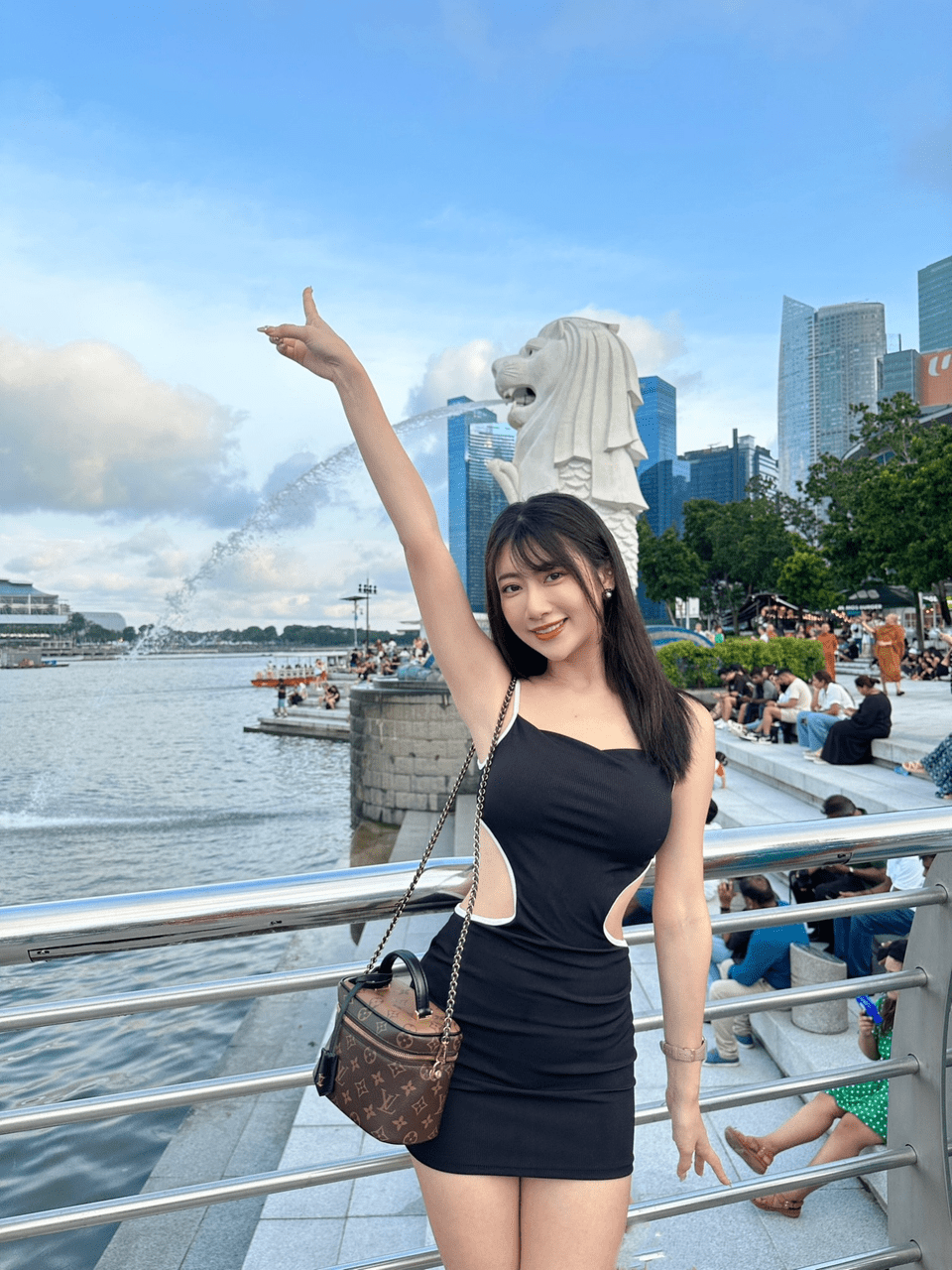 JKF百大女郎 比特 - 表特板 | Dcard