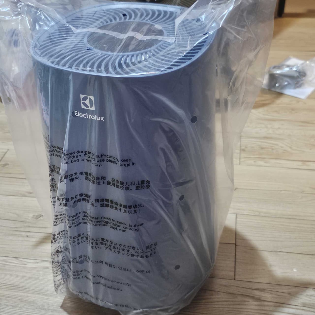 伊萊克斯 空氣清淨機 Flow A3 Air-FA31-202 BL 藍色 - 3C板 | Dcard