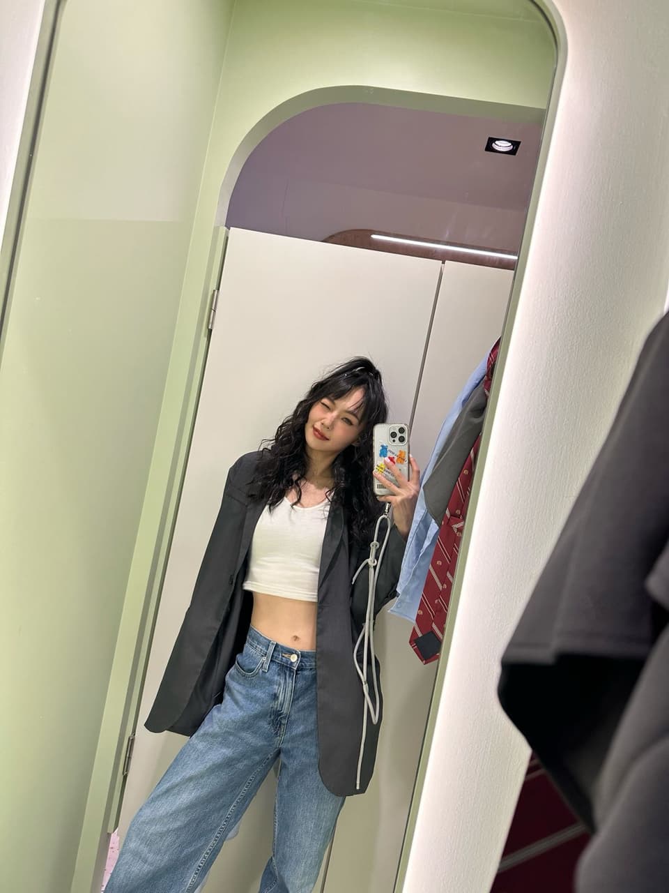 Bra Top穿搭全攻略，穿出4套風格.ᐟ.ᐟ#新鮮事調查局 - 穿搭板 | Dcard