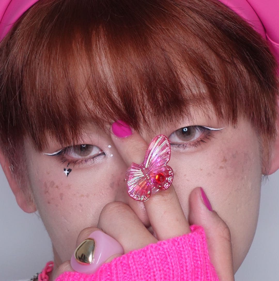 #分享 🦋 Y2K LOOK 🦋 - 美妝板 | Dcard