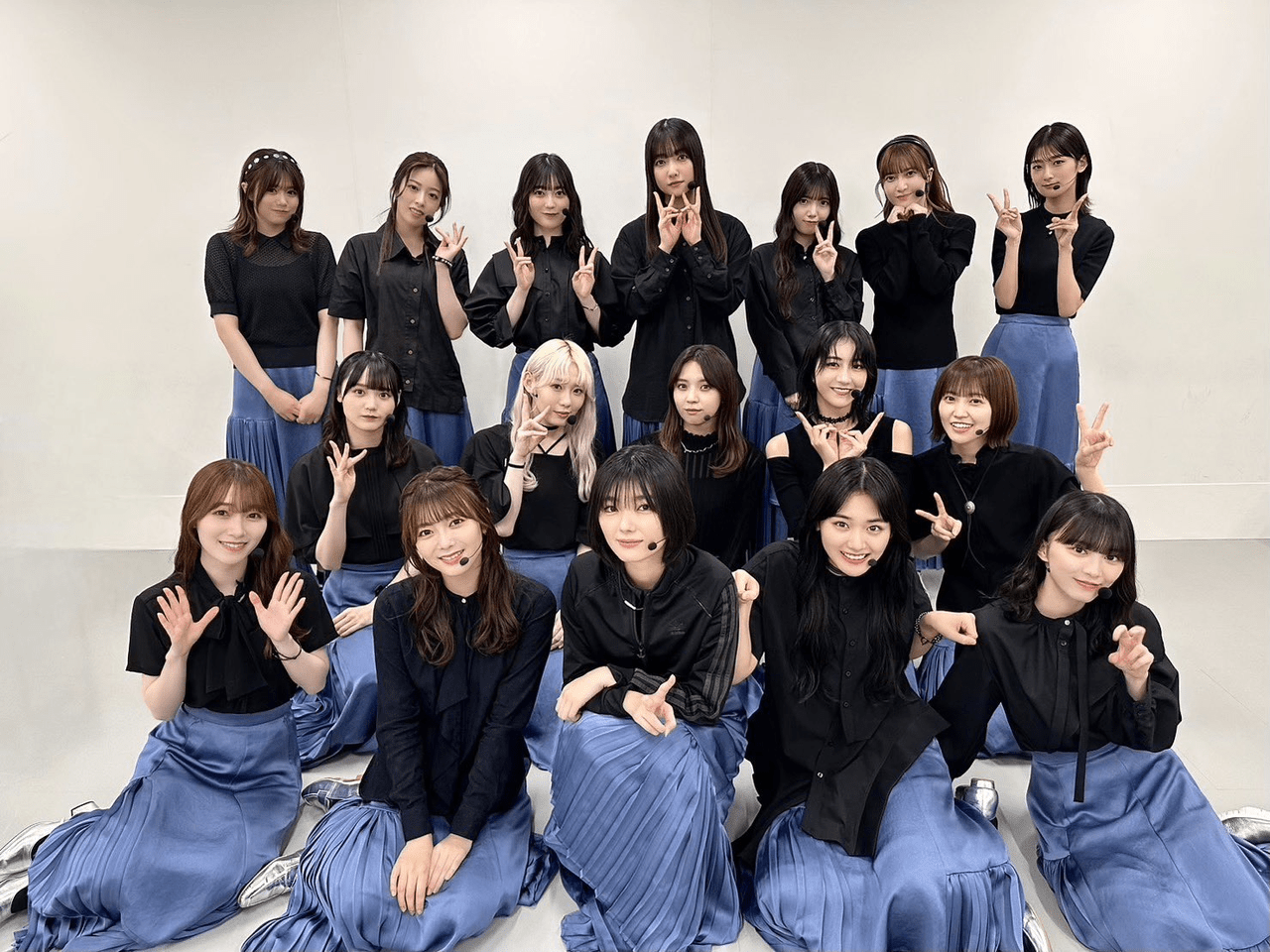 #情報 櫻坂46 6th 「Start over!」歌唱衣裝 - 坂道 46板 | Dcard
