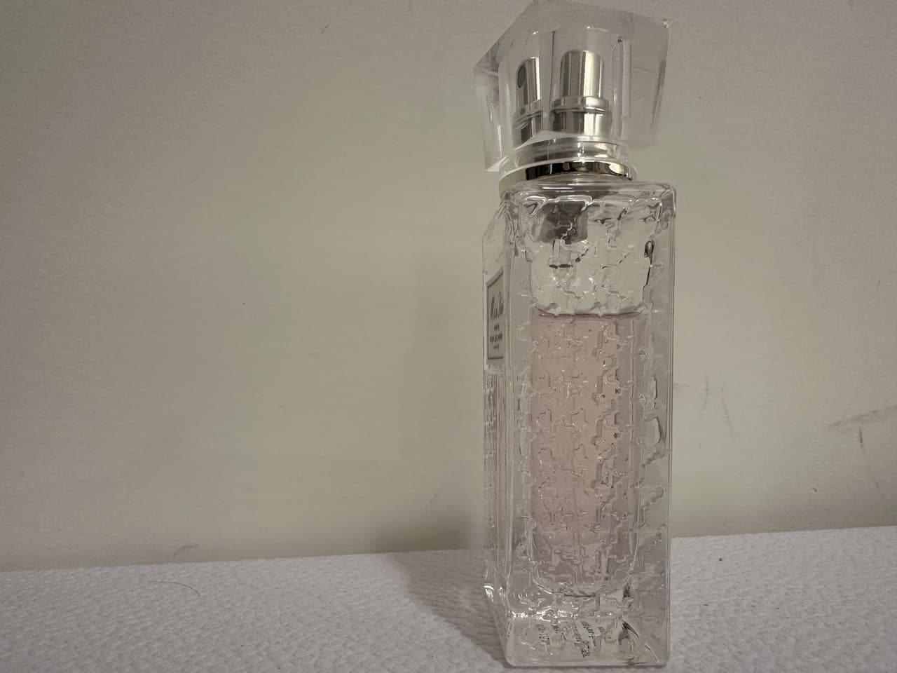 #我要賣 迪奧MISS DIOR髮香噴霧 30ML 無盒(已售出） - 二手交易板 | Dcard