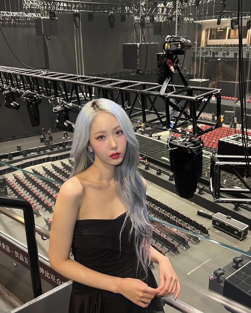 #更新 231221 SinB IG 貼文更新 - GFRIEND板 | Dcard