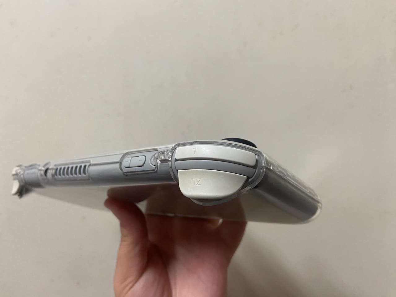 （已售出）switch lite劍盾機 - 聯合大學板 | Dcard