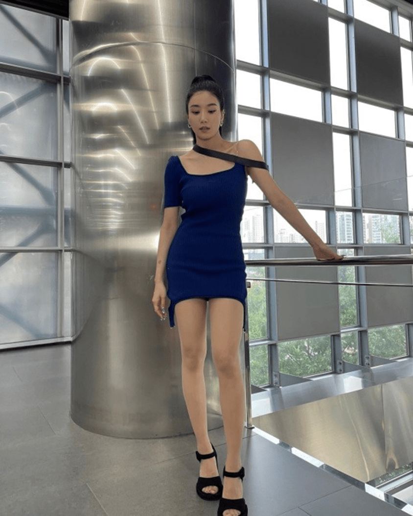 #分享 Theqoo | 提到Calvin Klein廣告就會想起的身材姣好的女偶像們 / 完全是hot girl感的Natty CK推廣 ...