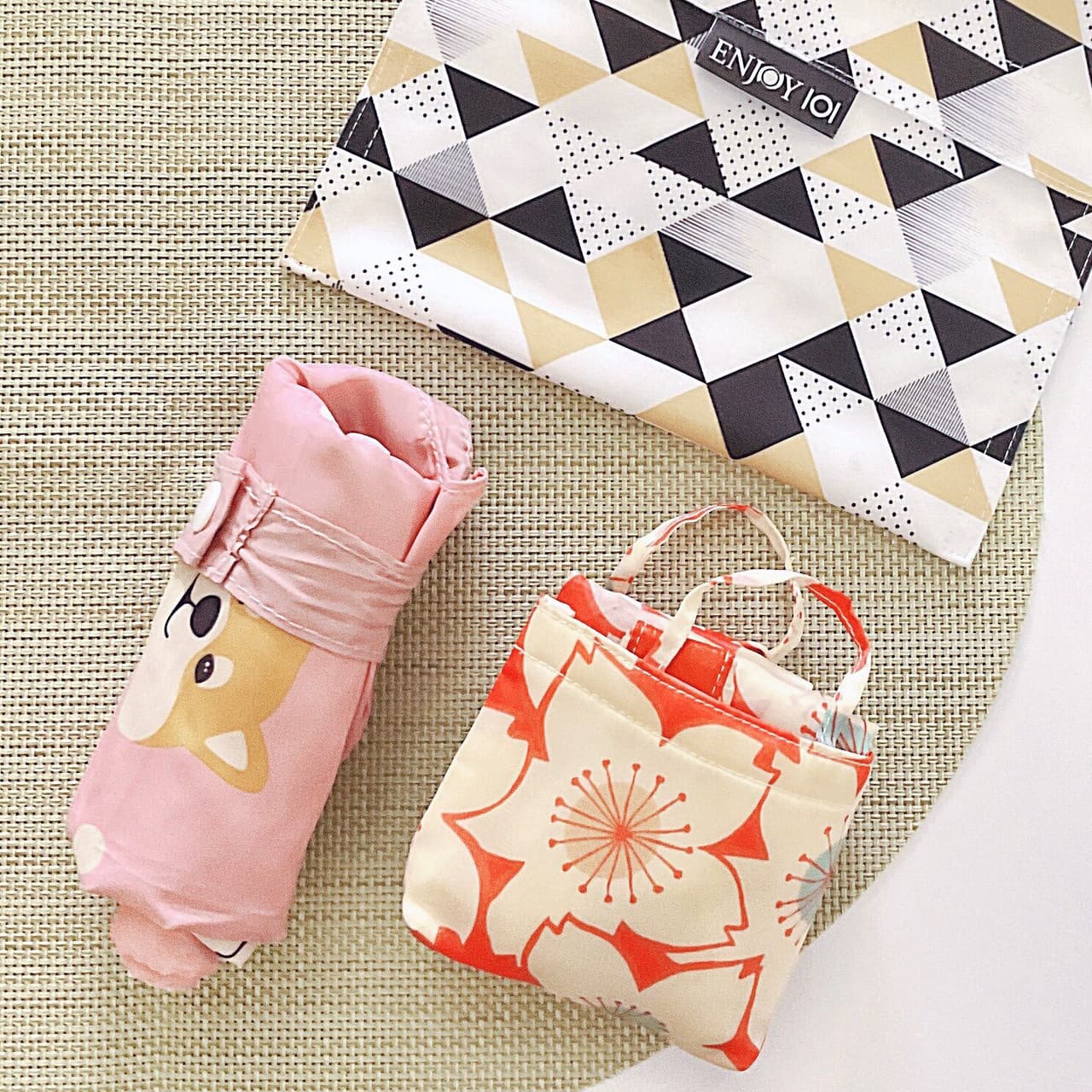 (已抽出）#抽獎 🌎What’s in my eco-bag ?🌻 𝒇𝒕.Idhair -世界地球日 - 蘭花 lanhua🌷 (@tizzybb) | Dcard