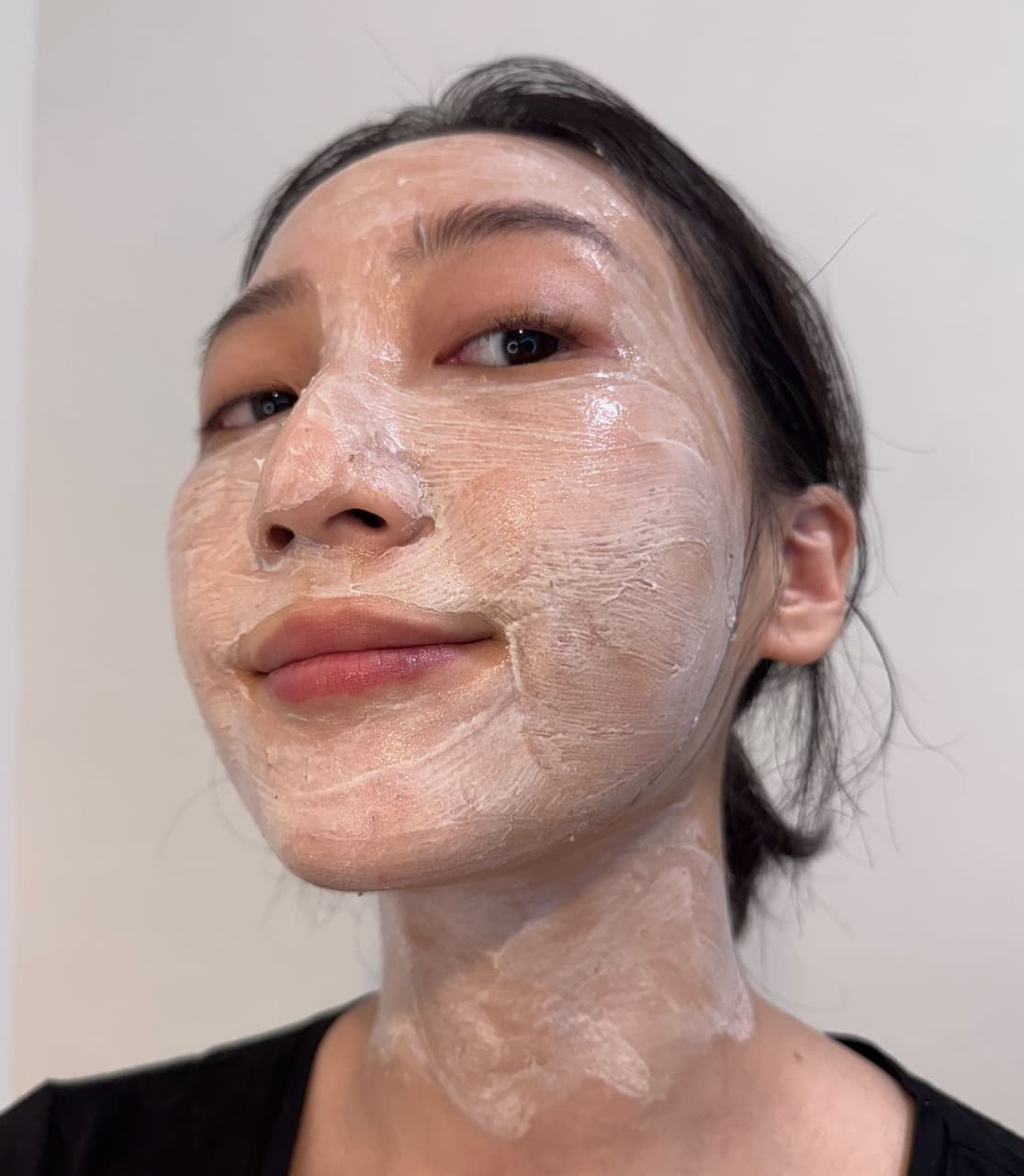 新一代舒緩修復秘訣，四合一功效好方便！ Aprilskin 粉紅蘆薈潔面蛋白霜 🩷 - 萌戰士啾啾 (@kao_vwvz) | Dcard