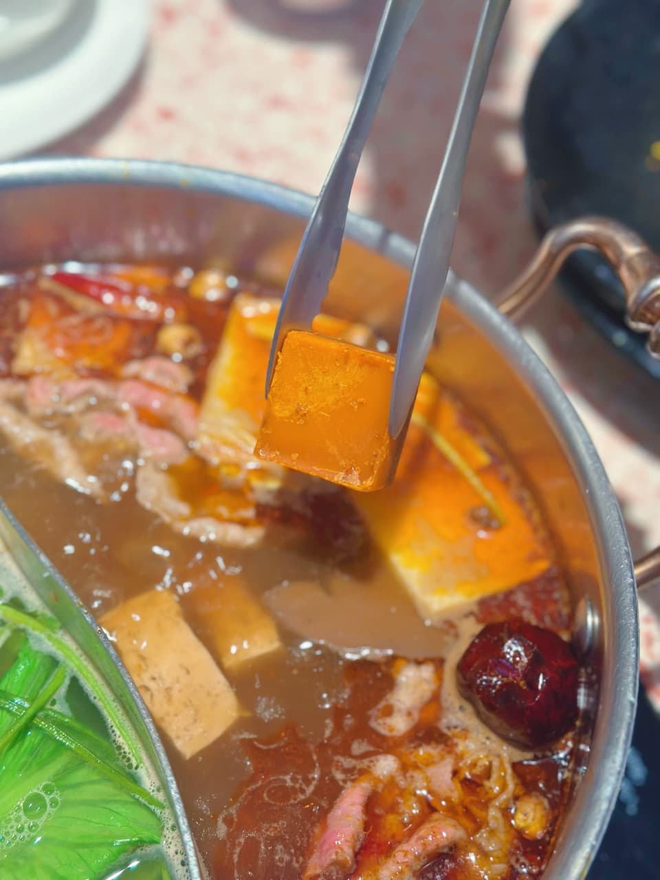 天冷對策！吃鍋暖胃不能等 🍲 - 由栗🌰 (@woolawoolaa) | Dcard