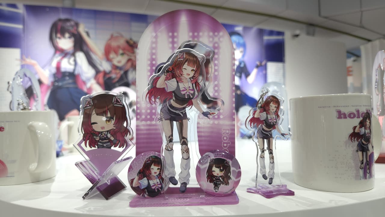 #情報 hololive 0期生🌸☄️🐻🤖🎵 ️ 韓國「V-SQUARE」合作快閃店 10/30～12/08 - さくらみこのみこぴー (@sakuramiko35p) | Dcard