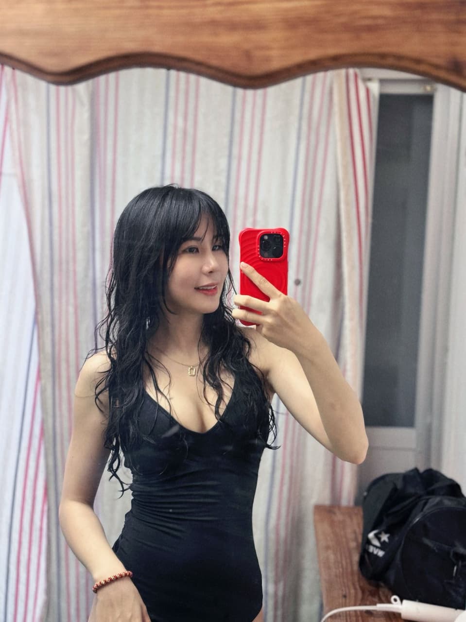 夏天必備不曬黑 - ANESSA 安耐曬 金鑽高效防曬露NA 5X版 - 美妝板 | Dcard