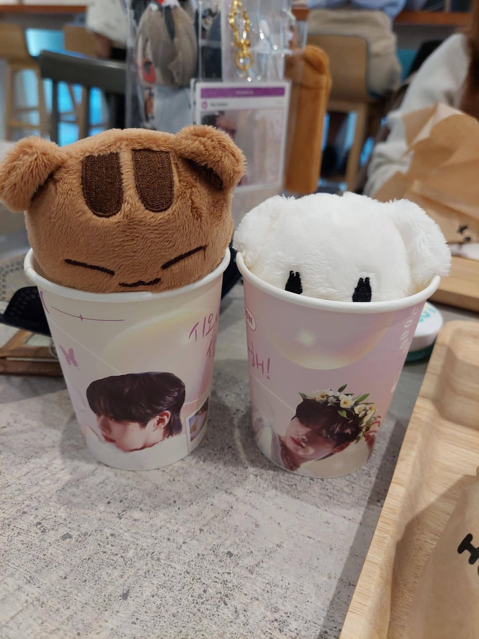 4EVER WITH ONEUS！四周年後記 - Esther🌙 (@esther_w) | Dcard