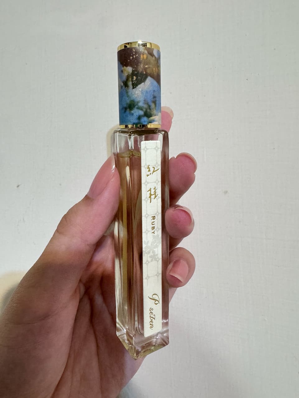 #我要賣 #已售出 P.Seven《 紅桂 》淡香水 | 桂花紅茶 *10ML - 二手交易板 | Dcard