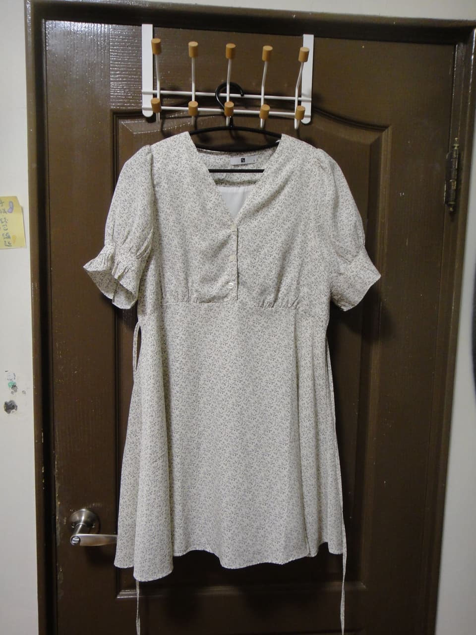 #我要賣 日系、韓系平價二手九成新洋裝！(QS、50%…） - 二手交易板 | Dcard