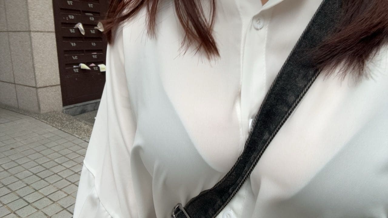 白襯衫 - YY (@guulu) | Dcard