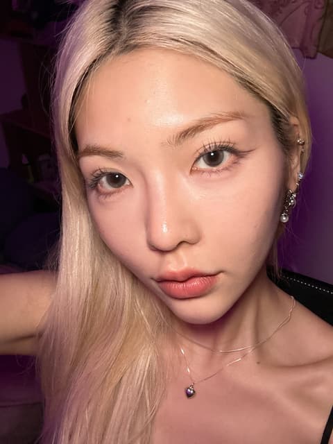 #分享 深瞳實戴 OPT塩雪白露 Dew Gray - 隱形眼鏡板 | Dcard