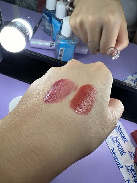 #分享 Maybelline 鎖吻棒 新色來了！！ - 美妝板 | Dcard