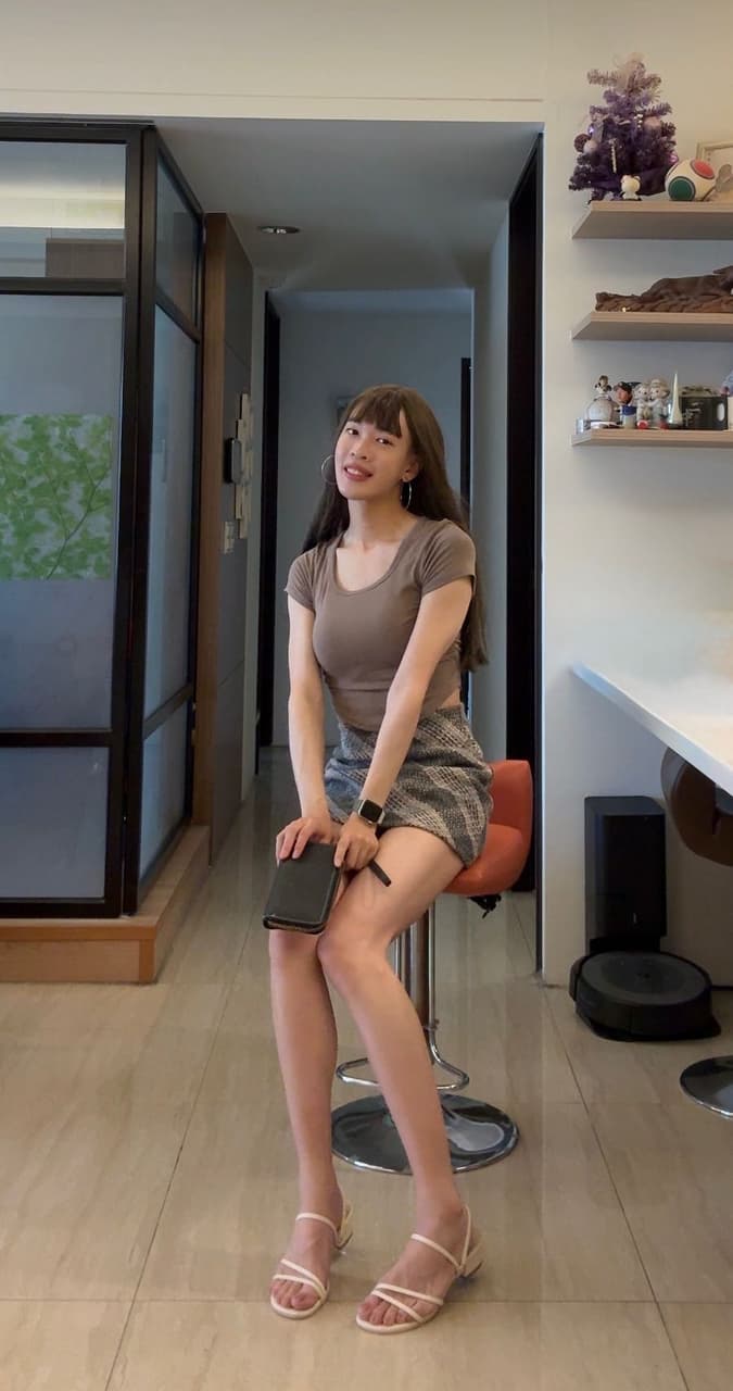 短版奶茶穿搭 - みぞれ (@arare) | Dcard