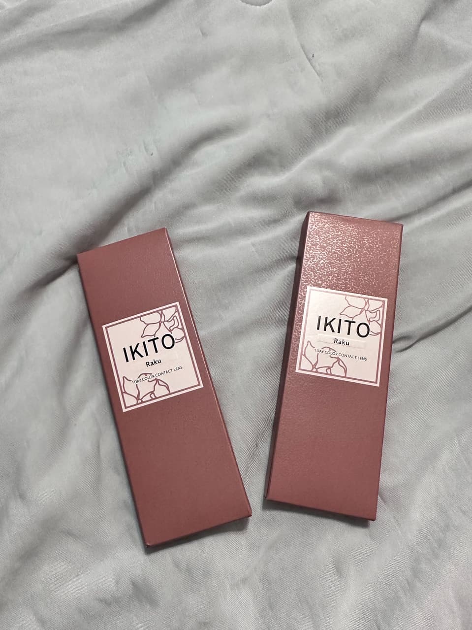 #心得 IKITO 悠閒灰 溫柔紫紅 - 隱形眼鏡板 | Dcard