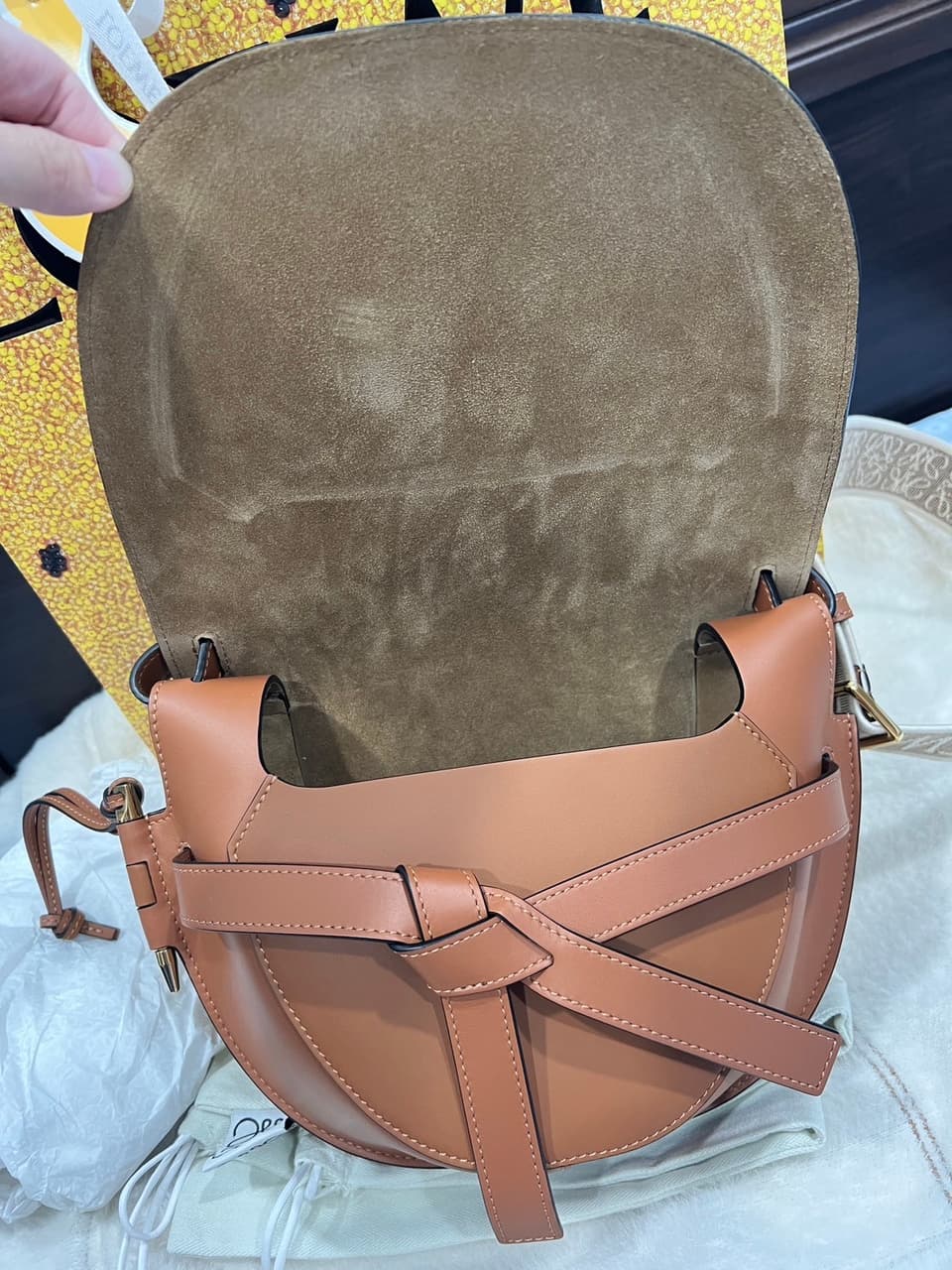 #分享 沖繩DFS-T廣場 Loewe small gate - 精品板 | Dcard