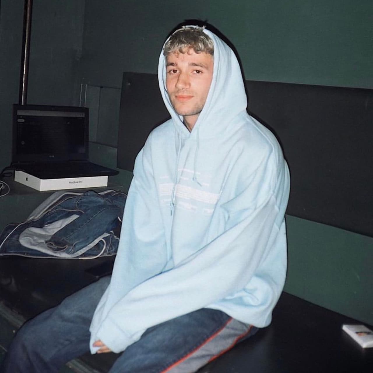 美國創作男歌手傑瑞米查克 (Jeremy Zucker) 慶祝 EP《summer》迎來五週年，再次推出新單曲！ - Ricky ...