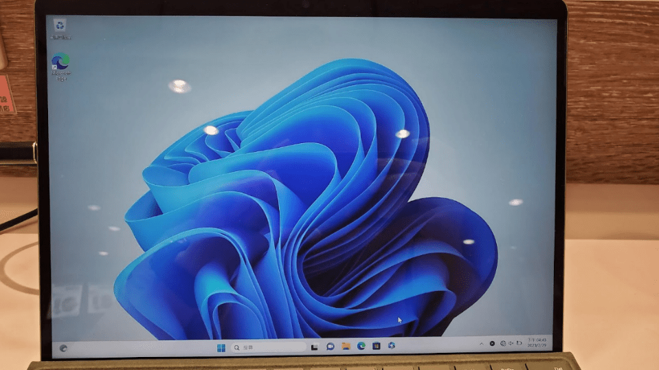 #開箱 掌握未來：Surface Pro 9 多功能平板開箱體驗 - 3C板 | Dcard