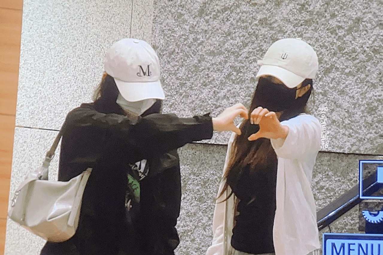 #更新 250324 GFRIEND 高雄小港出境返回韓國 - B1-2 留言 | Dcard