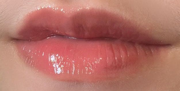 #試色 Kate怪獸水光唇膏💄G02 - 美妝板 | Dcard