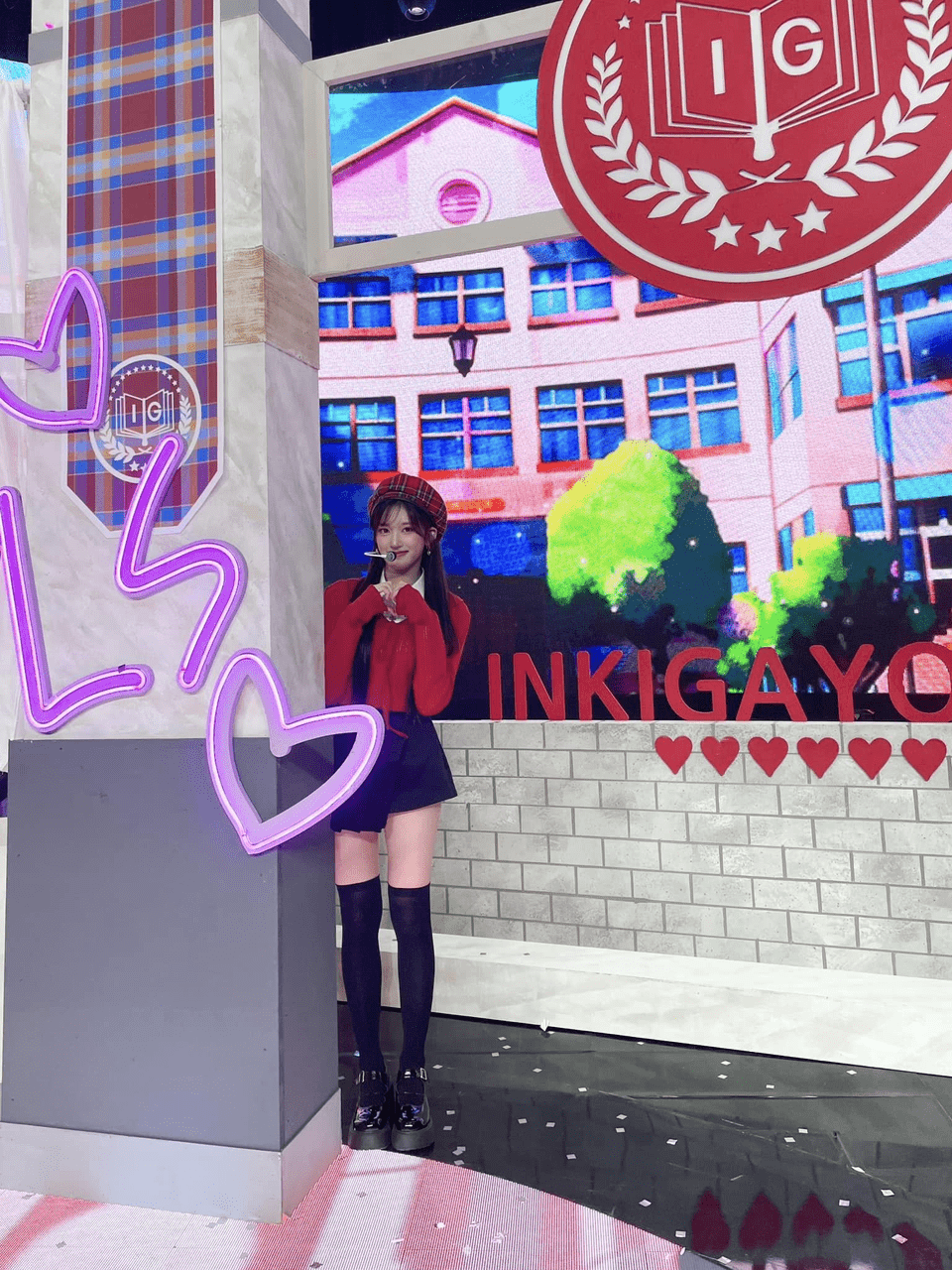 #分享 人氣歌謠新MC舞台 ! - IVE板 | Dcard