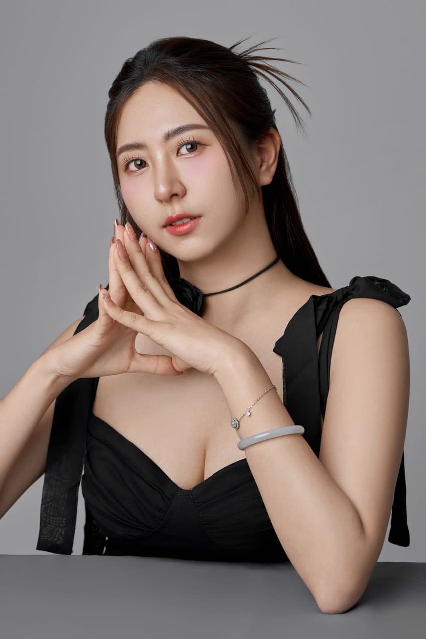 台南/台中韓系形象照寫真大推薦！ - Lilililian (@lilililian_l) | Dcard