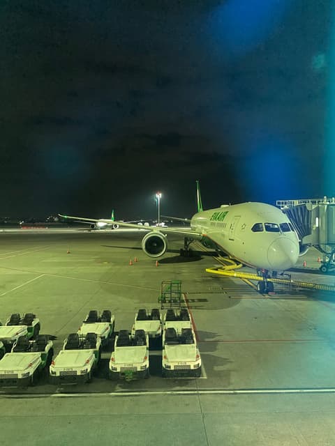 長榮787-10座位 的相關討論與真實心得｜Dcard