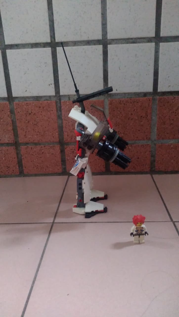 lego 7713 Bridge Walker and White Lightning 其中一款機甲White Lightning - 樂高板 ...