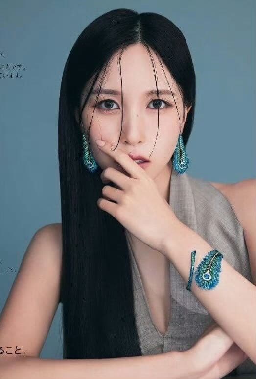 #分享 Mina 《25ans》12月號特別版封面！ - TWICE板 | Dcard