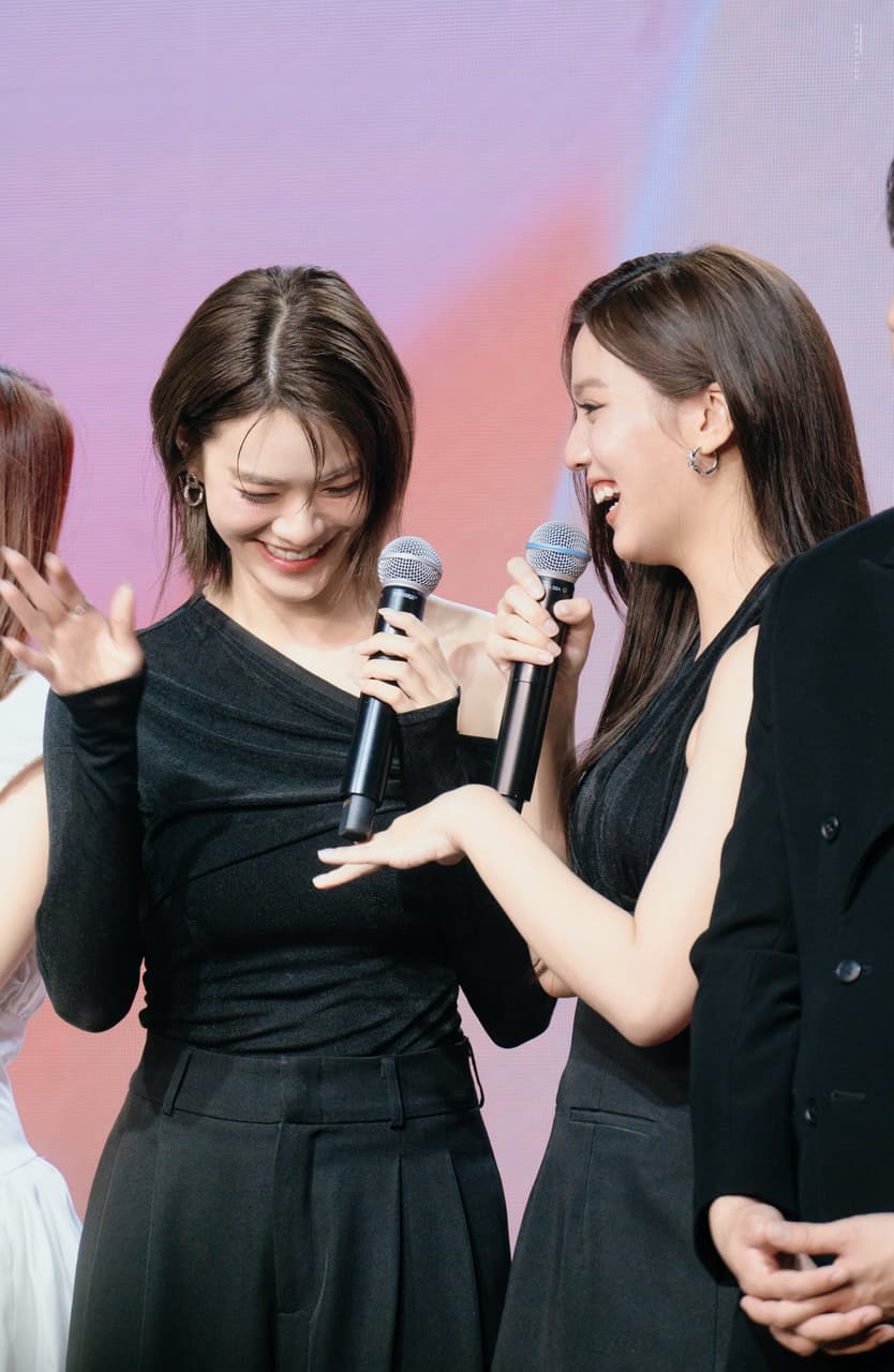 更新9.10月的泰日百合影集 - 只是個野人 (@savage_e) | Dcard