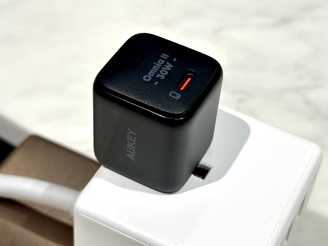 [開箱] AUKEY Omnia II 第二代氮化鎵系列充電器、行動電源 - 3C板 | Dcard