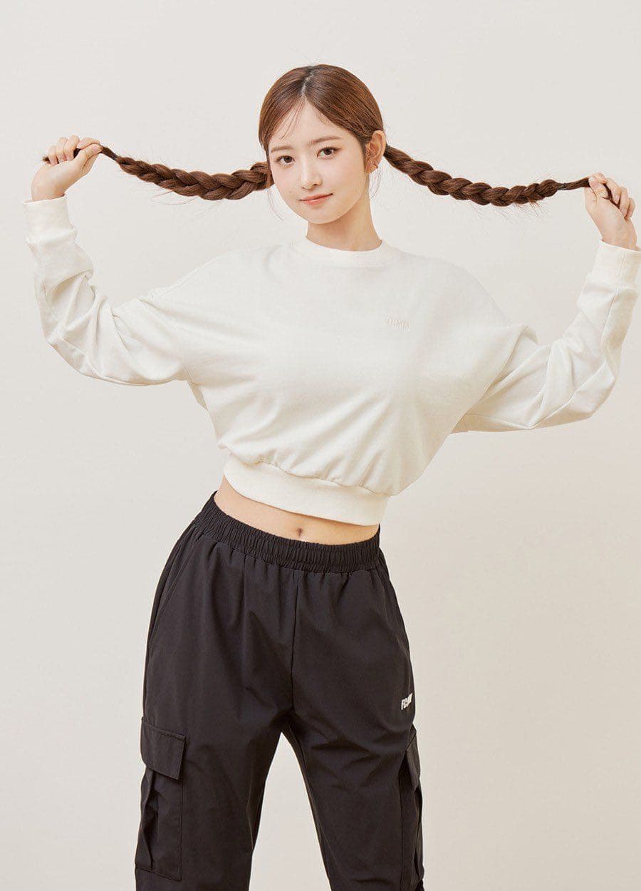 #代言 Rei - FCMM 23S/S 新品Look Book (購買送小卡) - IVE板 | Dcard