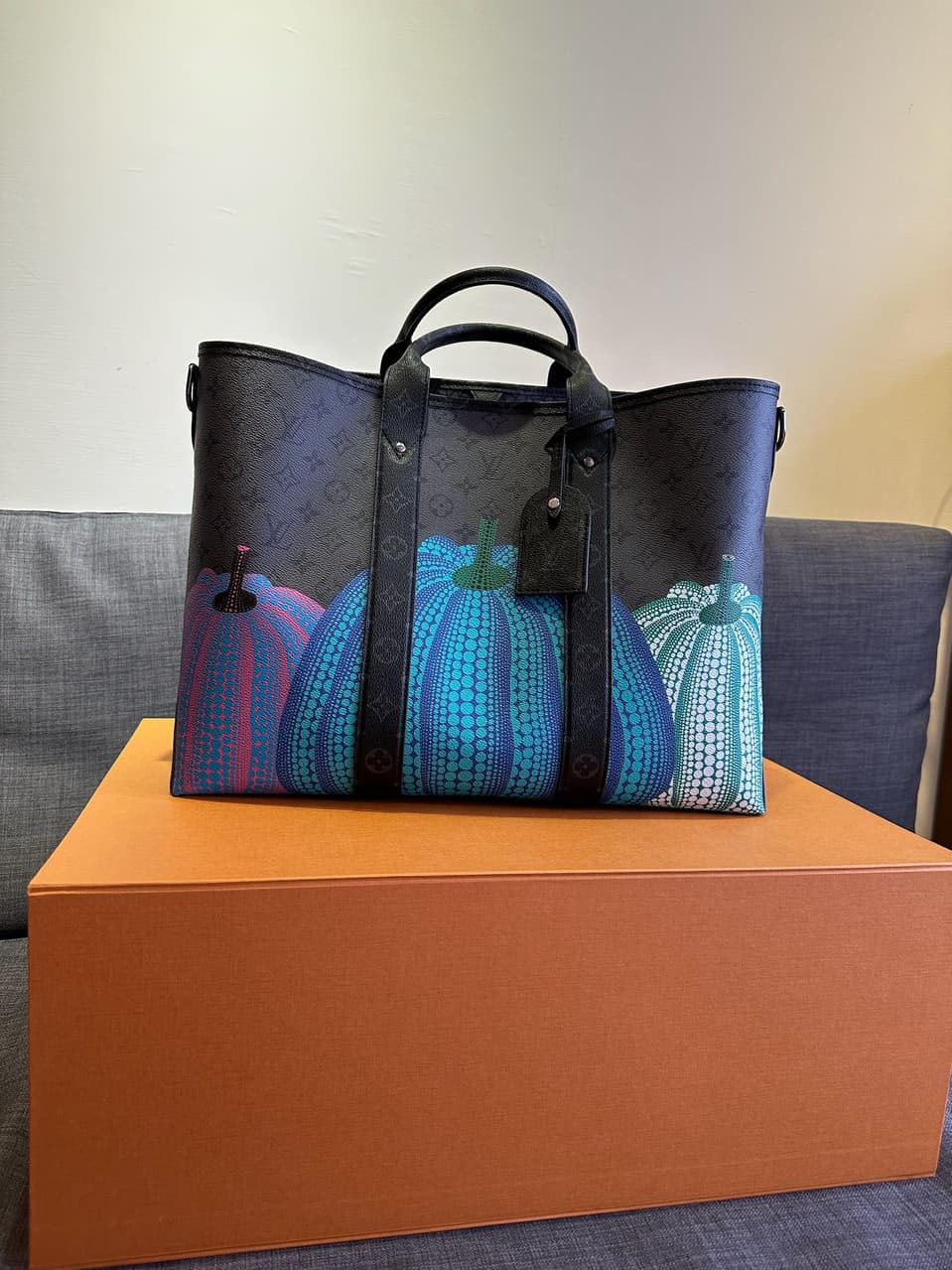 #黑特 #黑特 可可亂罵系列1 LV sogo復興櫃姐 - 精品板 | Dcard