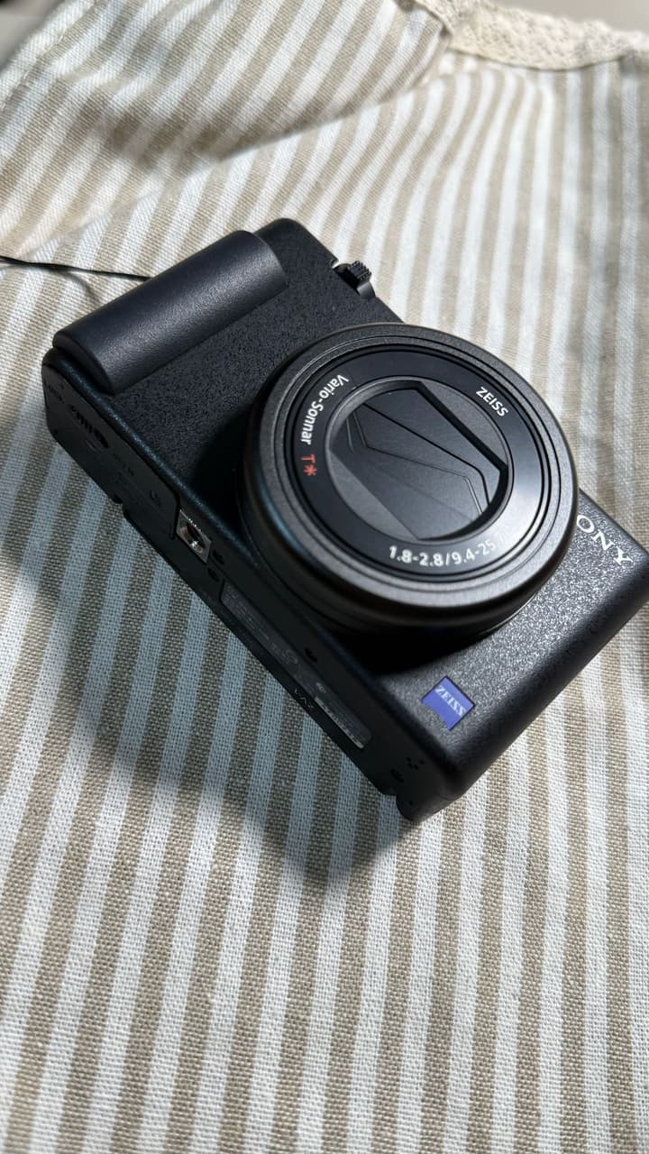 #我要賣 SONY ZV1 - 二手交易板 | Dcard