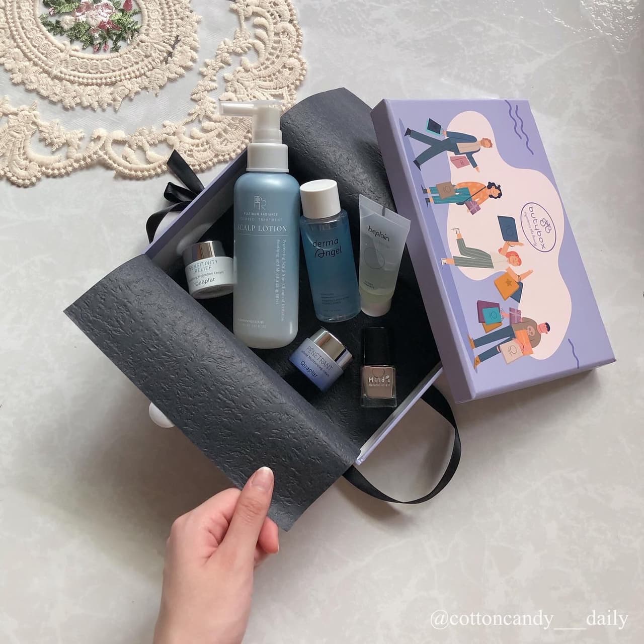 ☁️🍬’s 11月 ButyBox 換季保養禮盒🎁 #自我投資 - ☁️芸朵糖🍬 (@snowyuner) | Dcard