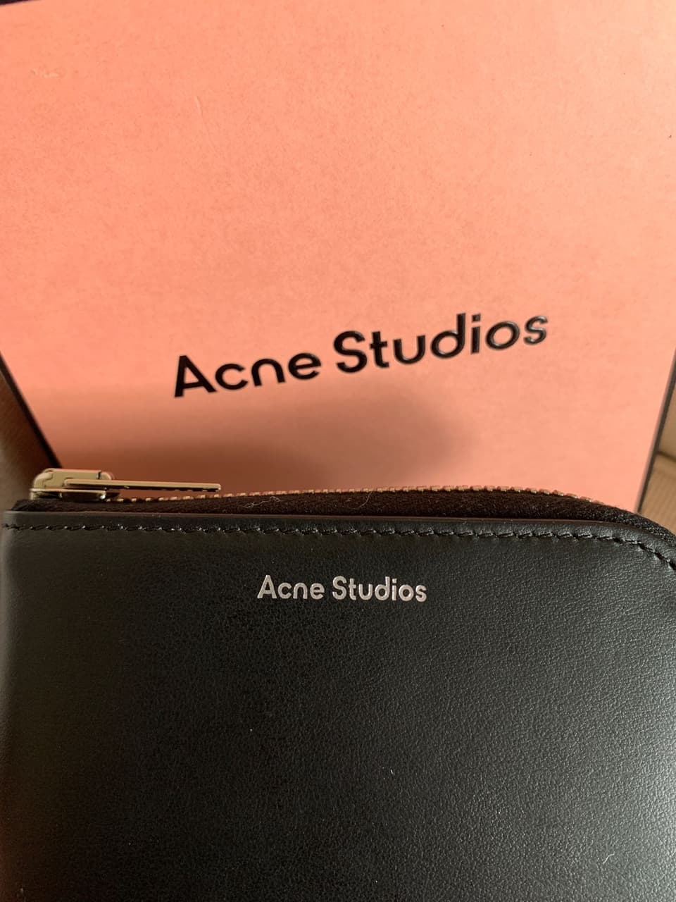 #分享 Acne Studios 拉鍊短夾 - 精品板 | Dcard