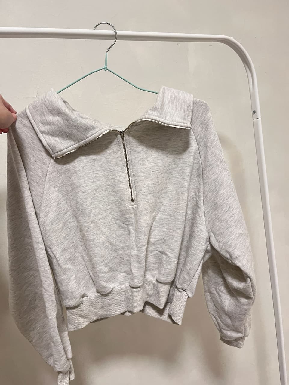 出售二手衣/褲｜meierq、qs、韓貨⋯ - 政治大學板 | Dcard