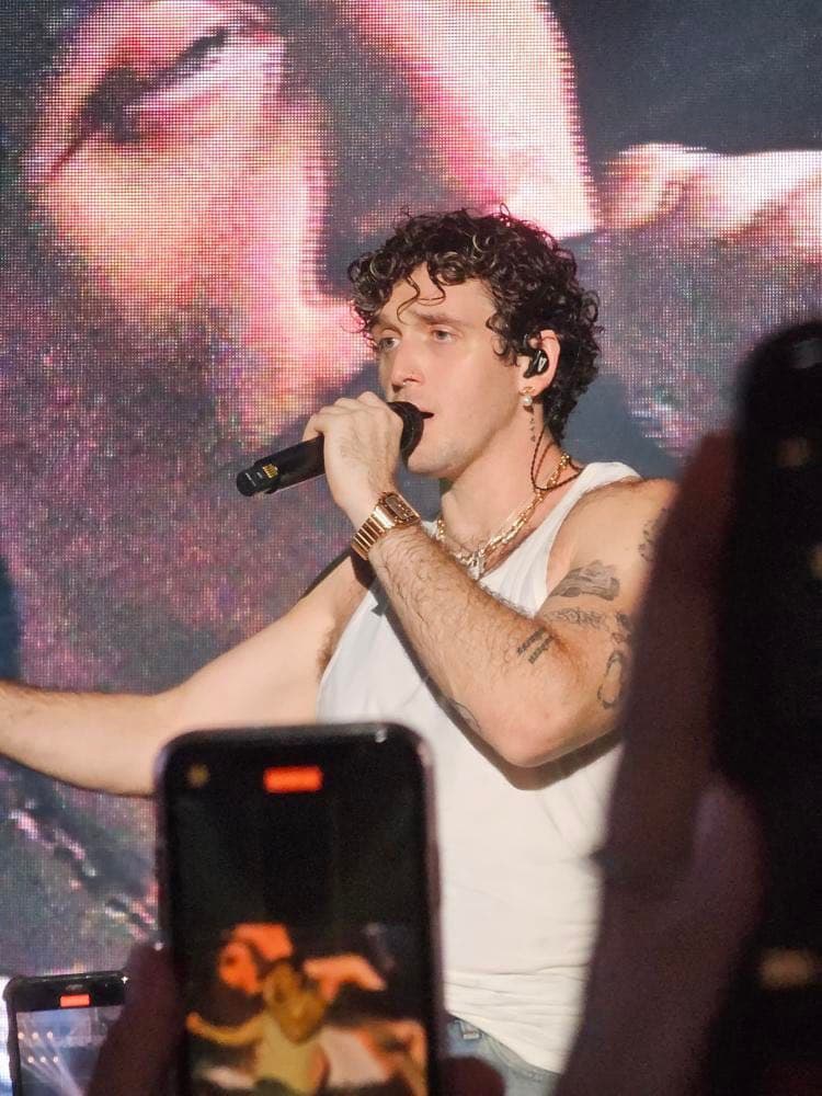 #分享 Lauv 台北場照片分享 - 追星板 | Dcard