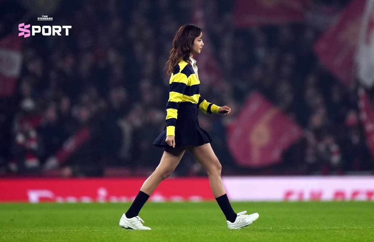 #分享 LISA出席北倫敦德比英超足球聯賽 - BLACKPINK板 | Dcard