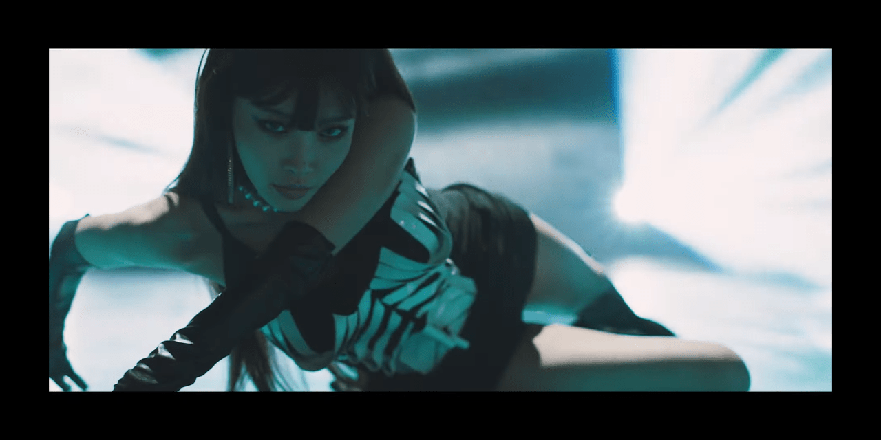 💙🌙CHUNG HA🌙💙STAY TONIGHT🤍MV集中討論 - B39 留言 | Dcard