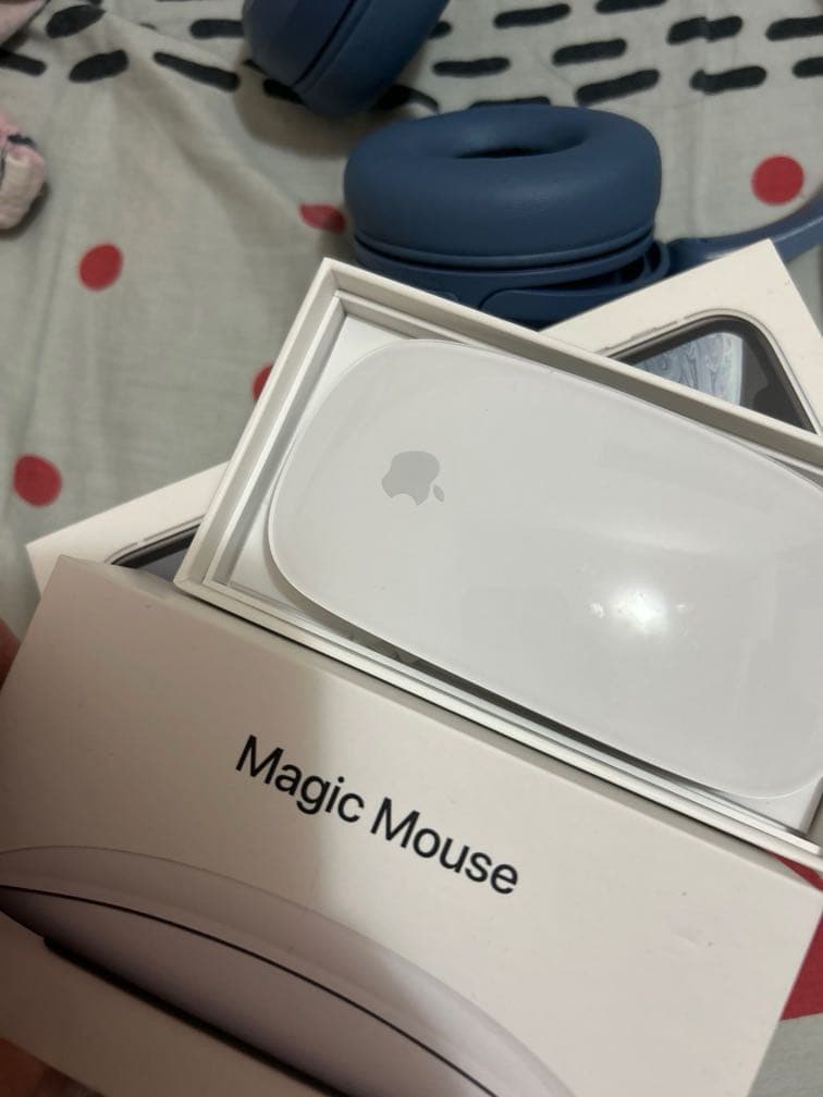 #我要賣 Apple 滑鼠、airpods 一代、sony 耳罩式耳機 - 二手交易板 | Dcard