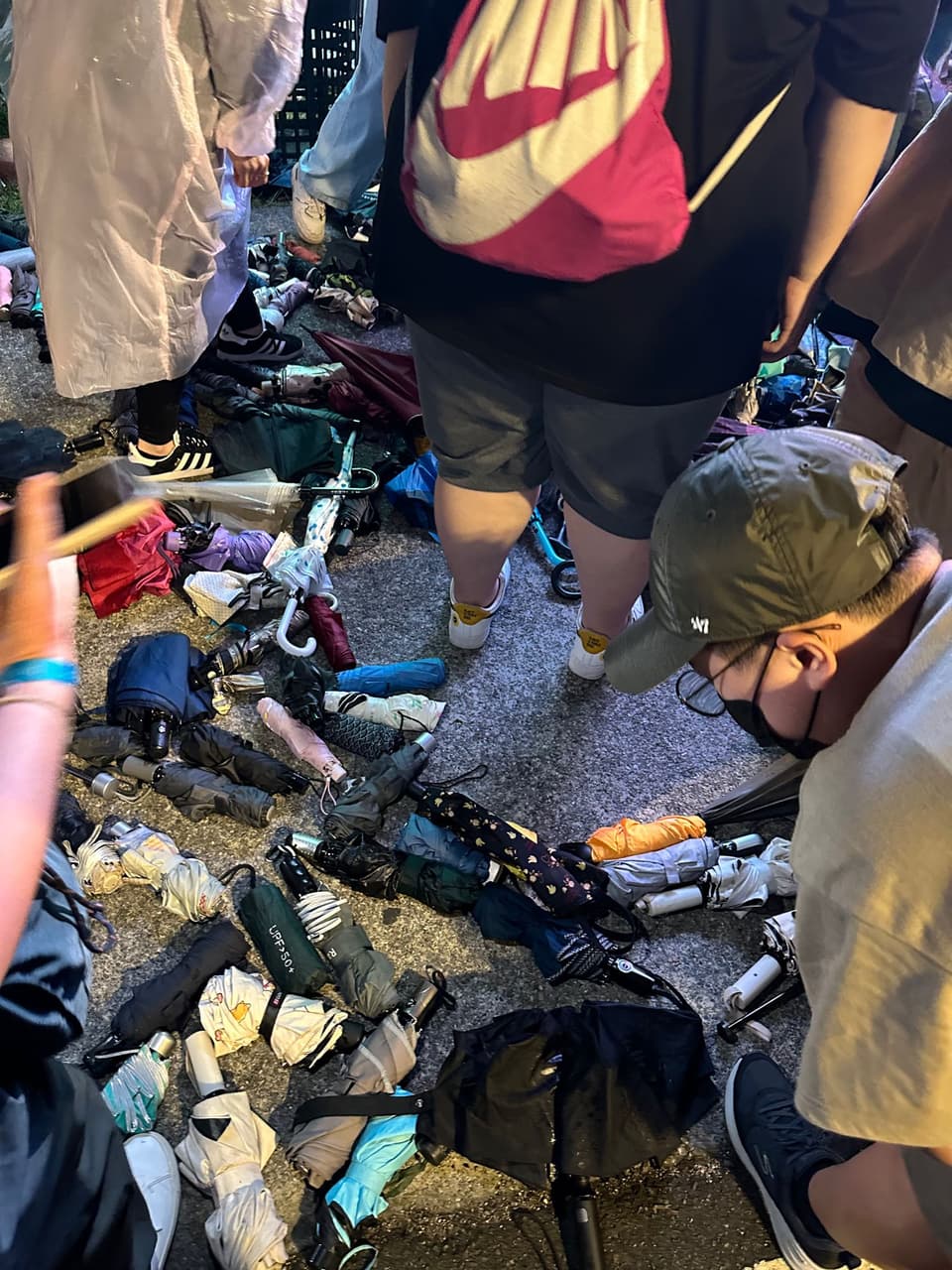 #集中討論 #黑特 太空港音樂節 - B66 留言 | Dcard