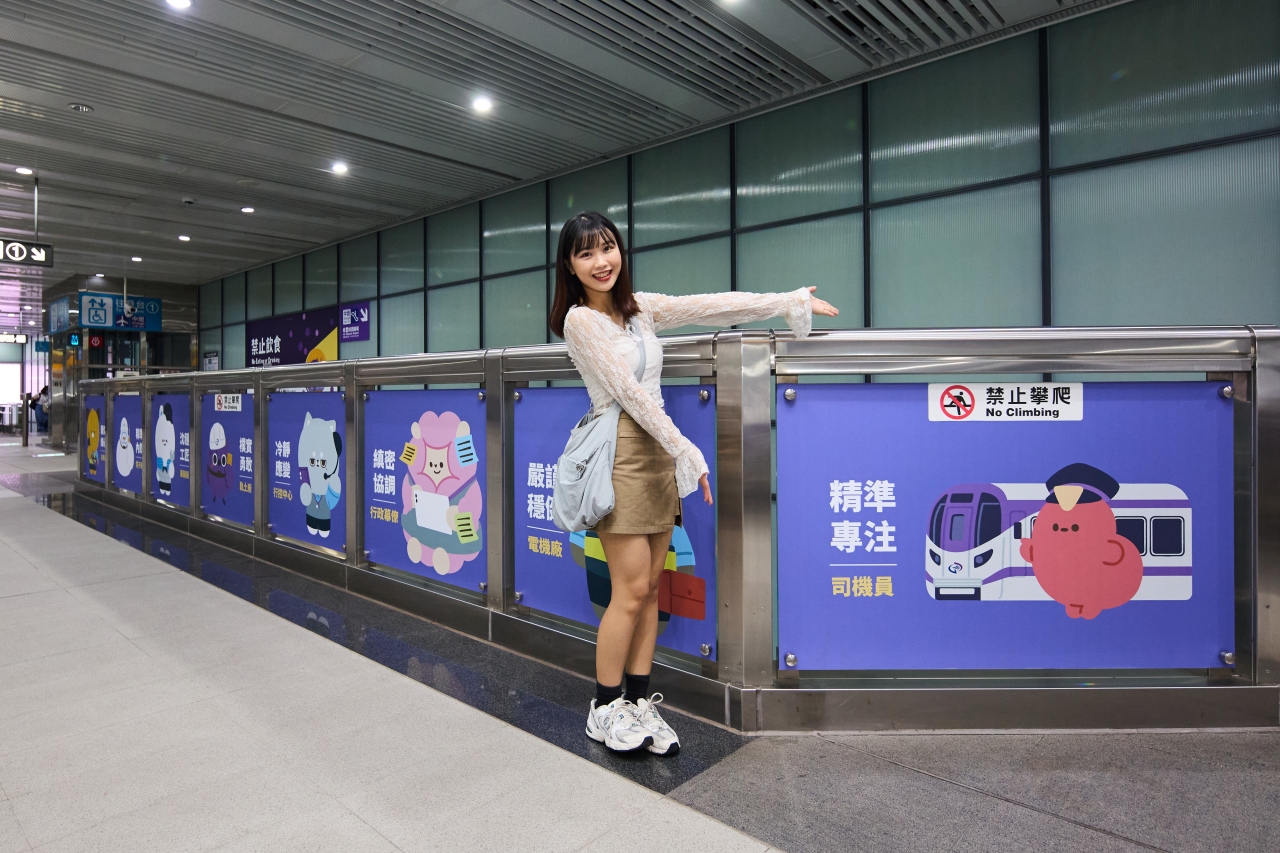 療癒又美味！桃捷 × dtto friends「美食腸腸號」彩繪列車 8/29 上線｜Dcard 公司官網